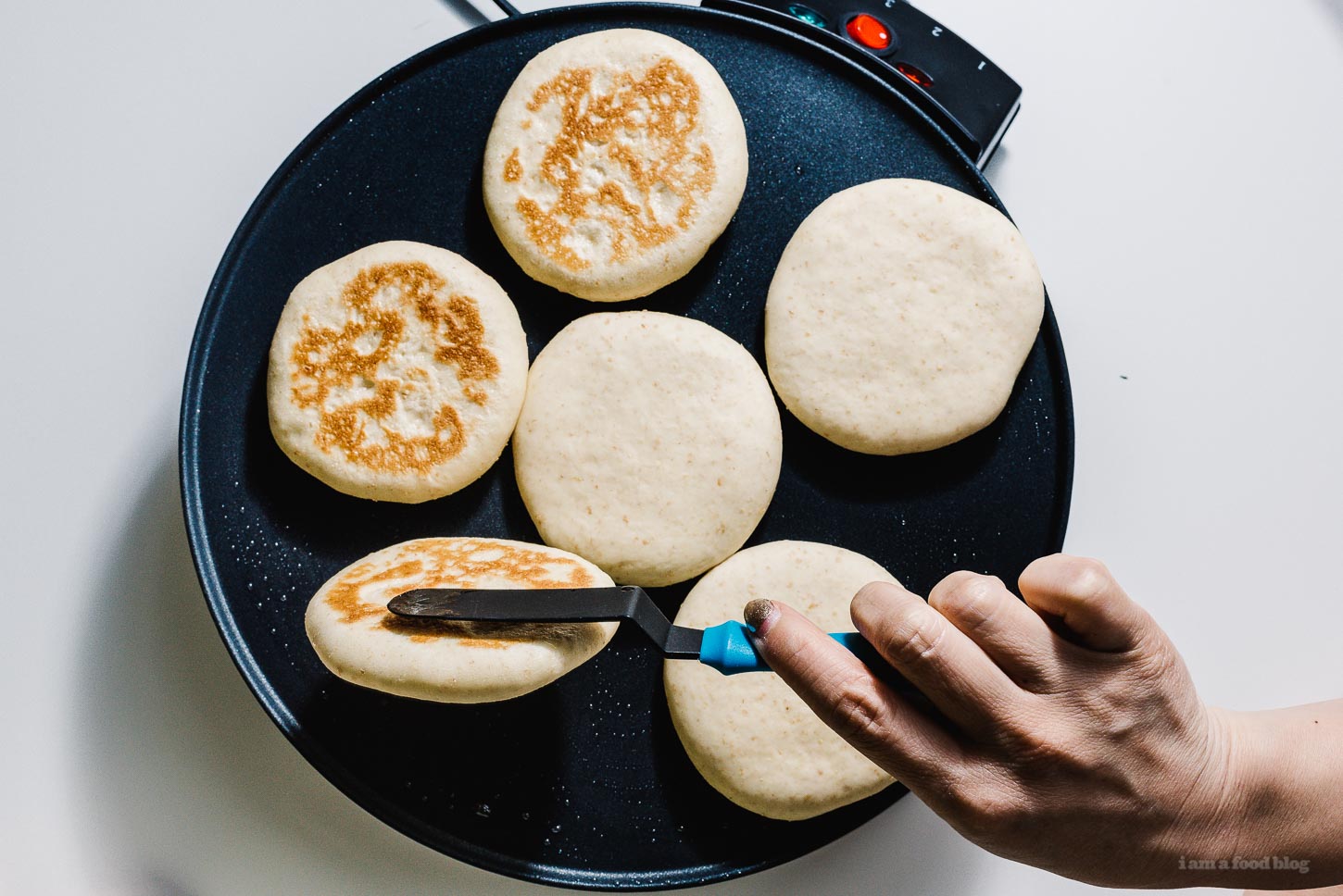 You're Gonna Love Batbout: Pan Grilled Moroccan Pita Bread · i am a ...